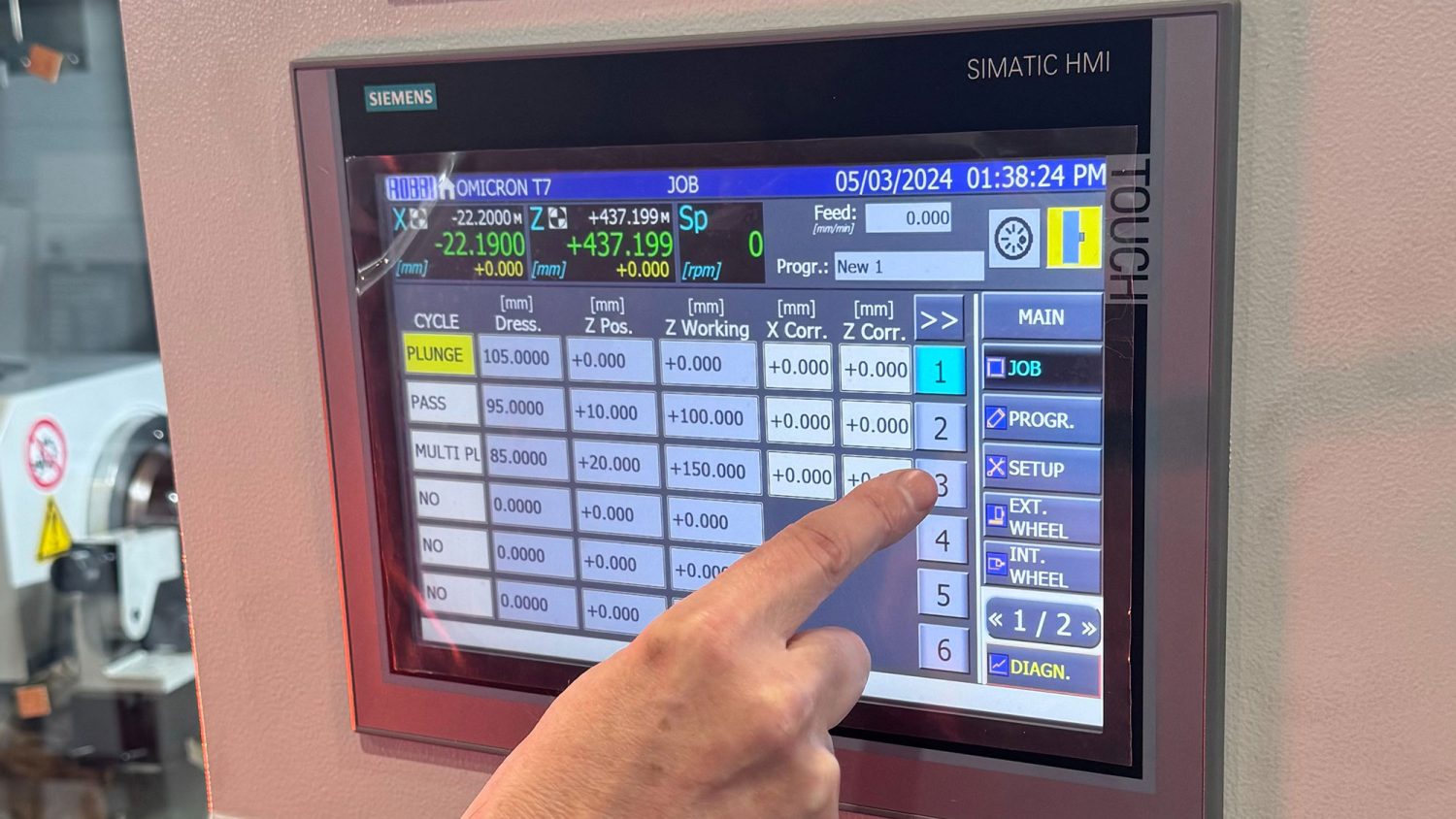 The latest ROBBI T7 semi-automatic control - RK International